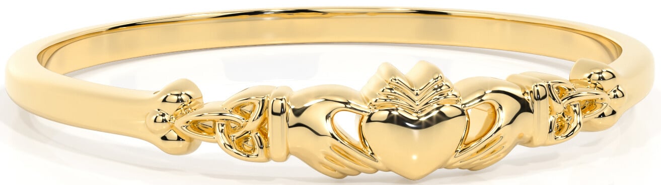 claddagh celtic trinity knot ring